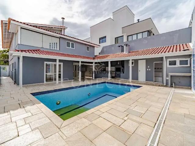 Casa / Sobrado em Condomínio para Locação em Santana de Parnaíba/SP Alphaville 4 Quartos