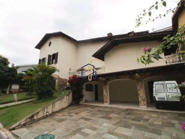 Casa / Sobrado em Condomínio para Locação em Santana de Parnaíba/SP Alphaville Residencial 3 4 Quartos