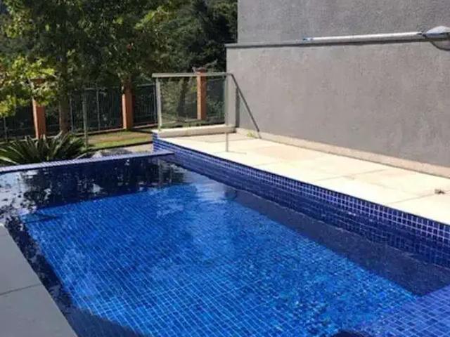 Casa / Sobrado em Condomínio para Locação em Santana de Parnaíba/SP Alphaville 4 Quartos