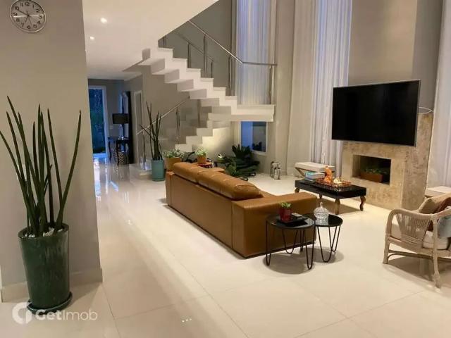 Casa / Sobrado em Condomínio para Locação em Santana de Parnaíba/SP Alphaville 5 Quartos