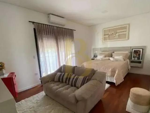 Casa / Sobrado em Condomínio para Locação em Santana de Parnaíba/SP Alphaville 5 Quartos