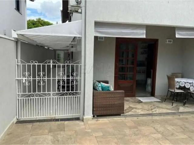 Casa / Sobrado em Condomínio para Locação em Santana de Parnaíba/SP Alphaville 5 Quartos