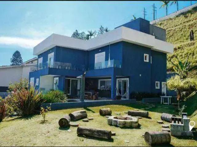 Casa / Sobrado em Condomínio para Locação em Santana de Parnaíba/SP Alphaville 5 Quartos