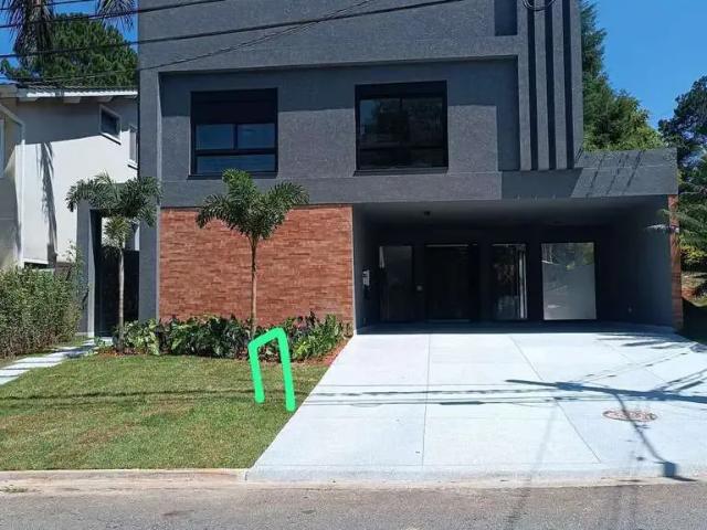Casa / Sobrado em Condomínio para Locação em Santana de Parnaíba/SP Alphaville 5 Quartos