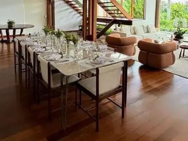 Casa / Sobrado em Condomínio para Locação em Santana de Parnaíba/SP Alphaville 5 Quartos