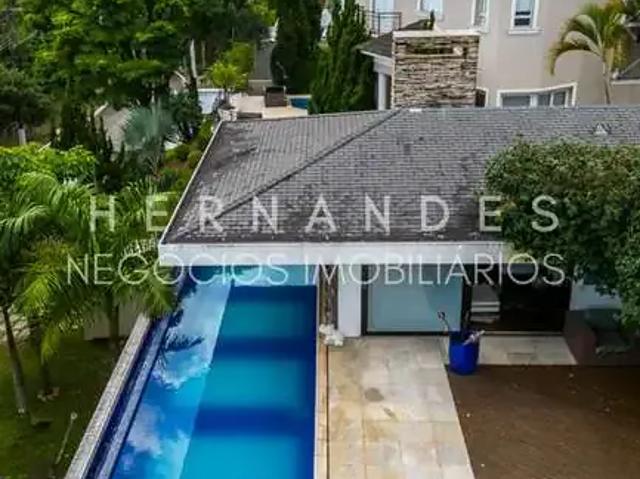 Casa / Sobrado em Condomínio para Locação em Santana de Parnaíba/SP Alphaville 5 Quartos