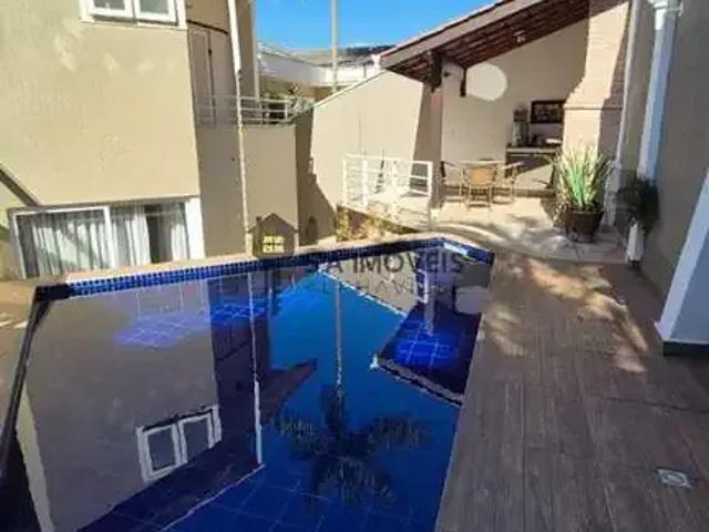 Casa / Sobrado em Condomínio para Locação em Santana de Parnaíba/SP Alphaville 5 Quartos