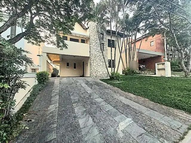 Casa / Sobrado em Condomínio para Locação em Santana de Parnaíba/SP Alphaville 5 Quartos