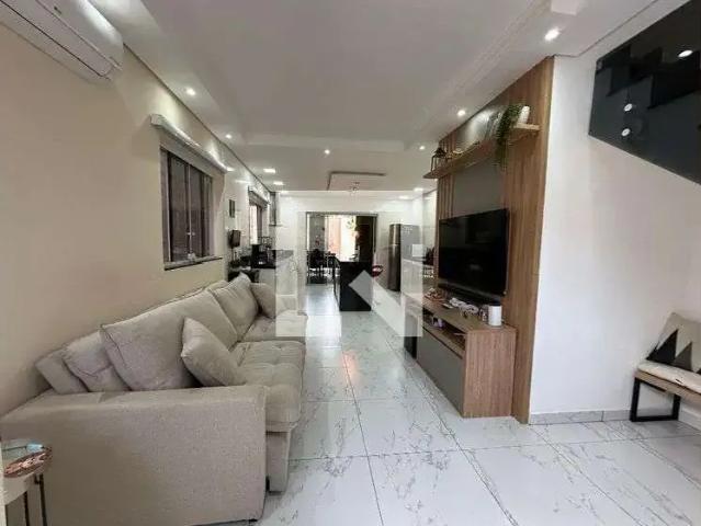 Casa / Sobrado em Condomínio para Locação em Santana de Parnaíba/SP Alphaville 2 Quartos