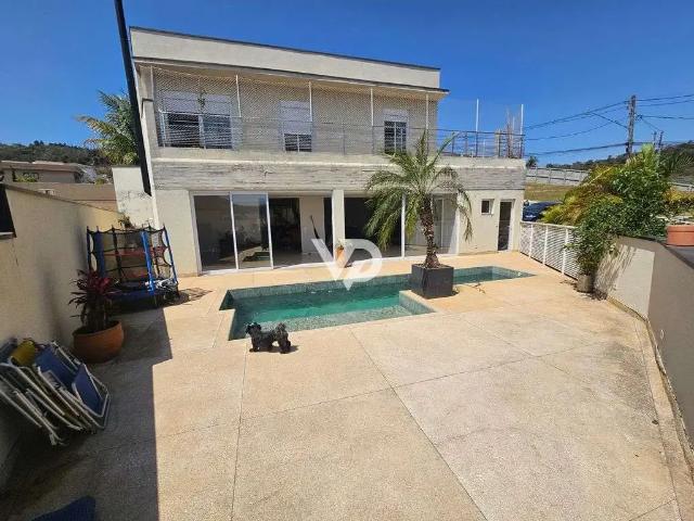 Casa / Sobrado em Condomínio para Locação em Santana de Parnaíba/SP Alphaville 3 Quartos