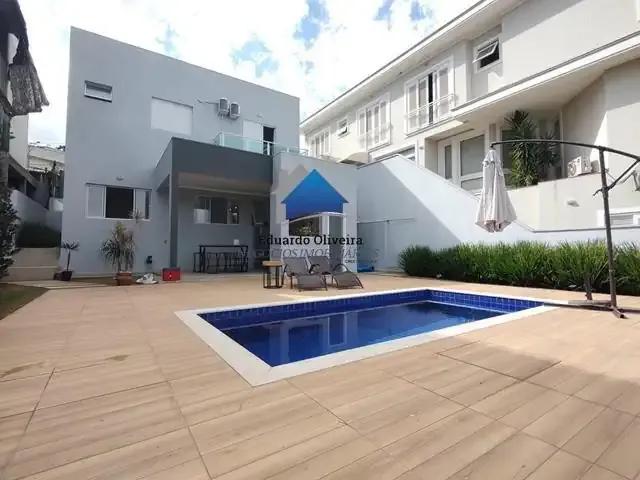 Casa / Sobrado em Condomínio para Locação em Santana de Parnaíba/SP Alphaville 3 Quartos