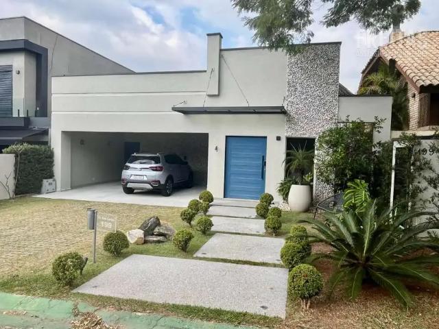 Casa / Sobrado em Condomínio para Locação em Santana de Parnaíba/SP Alphaville 3 Quartos