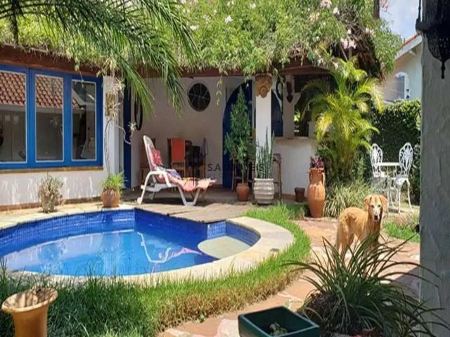 Casa / Sobrado em Condomínio para Locação em Santana de Parnaíba/SP Alphaville 3 Quartos