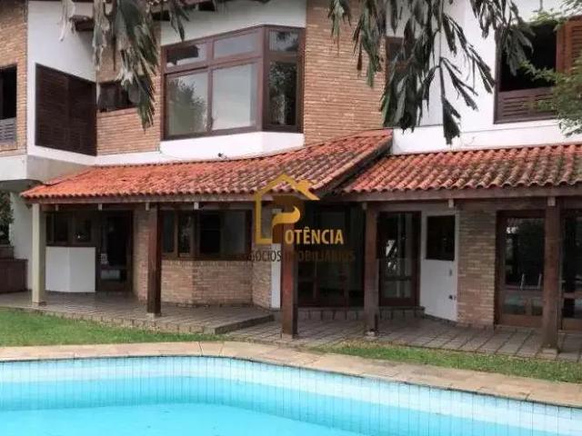 Casa / Sobrado em Condomínio para Locação em Santana de Parnaíba/SP Alphaville Residencial 5 3 Quartos