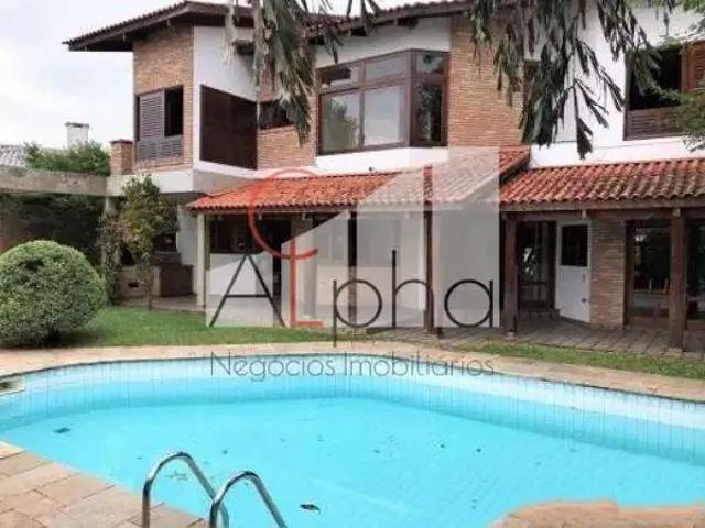 Casa / Sobrado em Condomínio para Locação em Santana de Parnaíba/SP Alphaville 3 Quartos