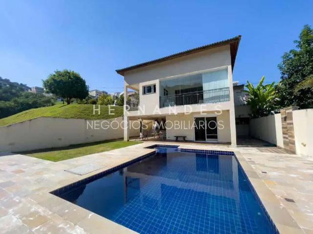Casa / Sobrado em Condomínio para Locação em Santana de Parnaíba/SP Alphaville 3 Quartos