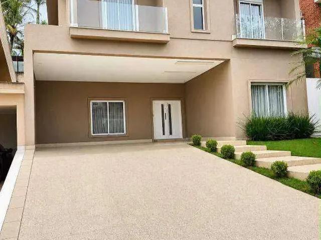 Casa / Sobrado em Condomínio para Locação em Santana de Parnaíba/SP Alphaville Residencial 9 4 Quartos