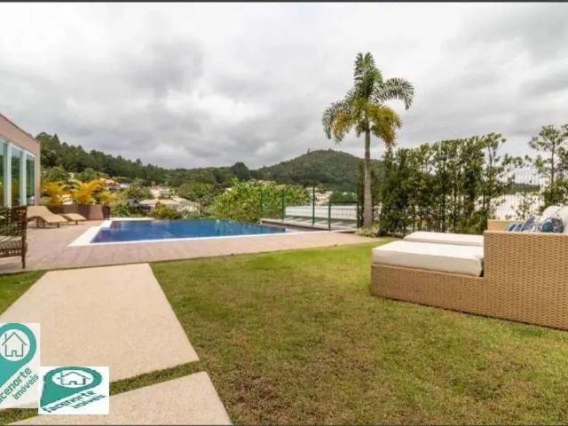 Casa / Sobrado em Condomínio para Locação em Santana de Parnaíba/SP Alphaville Residencial 10 5 Quartos