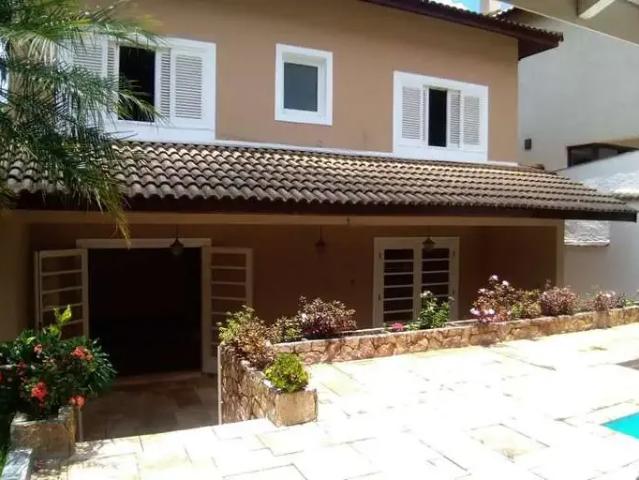 Casa / Sobrado em Condomínio para Locação em Santana de Parnaíba/SP Morada das Flores Aldeia da Serra 4 Quartos