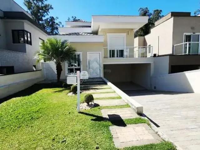 Casa / Sobrado em Condomínio para Locação em Santana de Parnaíba/SP Suru 3 Quartos