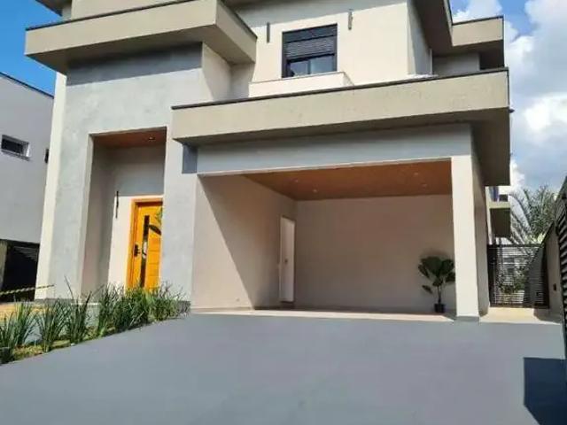 Casa / Sobrado em Condomínio para Locação em Santana de Parnaíba/SP Tamboré 4 Quartos