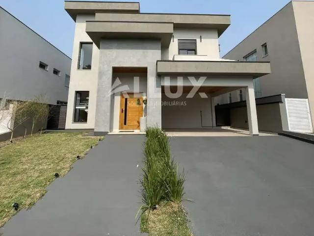Casa / Sobrado em Condomínio para Locação em Santana de Parnaíba/SP Tamboré 4 Quartos