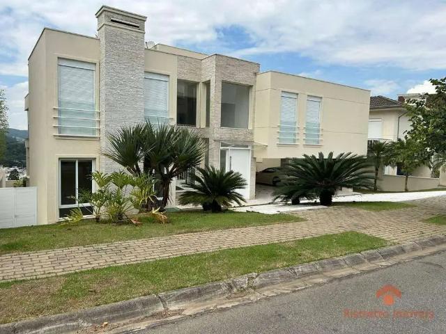 Casa / Sobrado em Condomínio para Locação em Santana de Parnaíba/SP Tamboré 4 Quartos