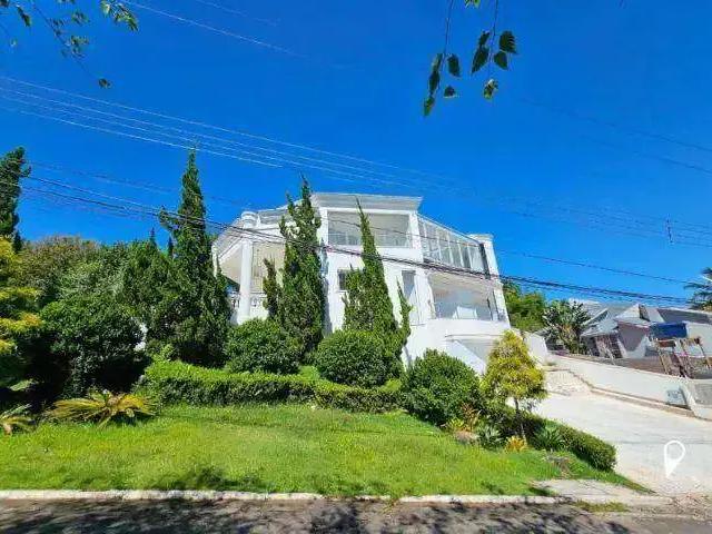 Casa / Sobrado em Condomínio para Locação em Santana de Parnaíba/SP Tamboré 4 Quartos
