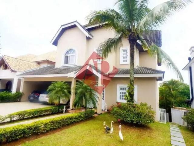 Casa / Sobrado em Condomínio para Locação em Santana de Parnaíba/SP Tamboré 4 Quartos