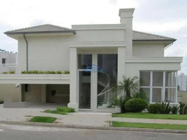 Casa / Sobrado em Condomínio para Locação em Santana de Parnaíba/SP Tamboré 4 Quartos