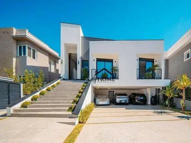 Casa / Sobrado em Condomínio para Locação em Santana de Parnaíba/SP Tamboré 4 Quartos