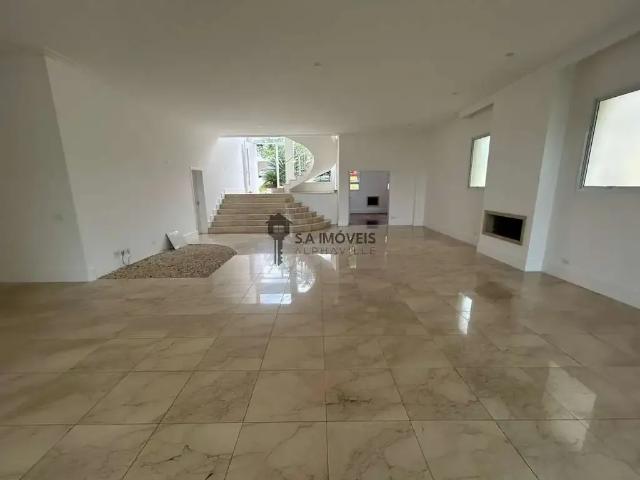 Casa / Sobrado em Condomínio para Locação em Santana de Parnaíba/SP Tamboré 4 Quartos