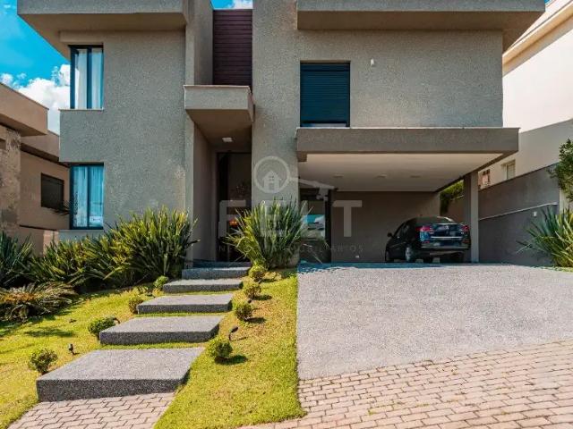 Casa / Sobrado em Condomínio para Locação em Santana de Parnaíba/SP Tamboré 4 Quartos