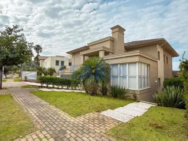 Casa / Sobrado em Condomínio para Locação em Santana de Parnaíba/SP Tamboré 4 Quartos