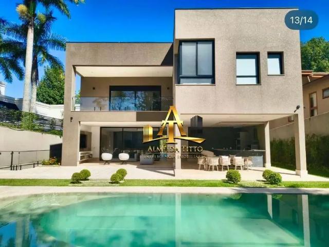 Casa / Sobrado em Condomínio para Locação em Santana de Parnaíba/SP Tamboré 4 Quartos