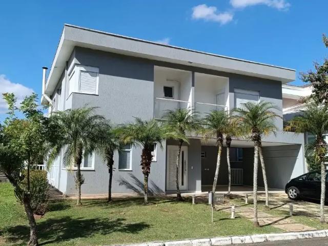 Casa / Sobrado em Condomínio para Locação em Santana de Parnaíba/SP Tamboré 4 Quartos