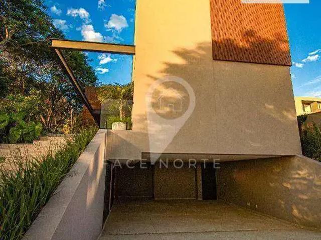 Casa / Sobrado em Condomínio para Locação em Santana de Parnaíba/SP Tamboré 4 Quartos