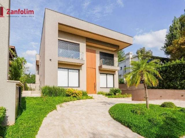 Casa / Sobrado em Condomínio para Locação em Santana de Parnaíba/SP Tamboré 4 Quartos