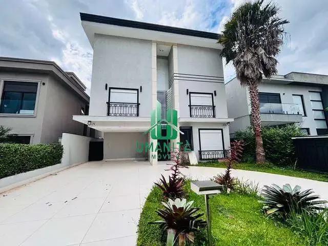 Casa / Sobrado em Condomínio para Locação em Santana de Parnaíba/SP Tamboré 4 Quartos