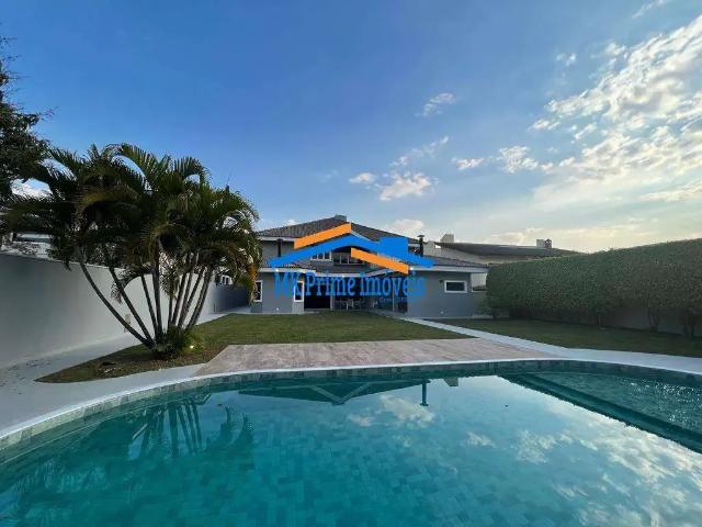 Casa / Sobrado em Condomínio para Locação em Santana de Parnaíba/SP Tamboré 4 Quartos