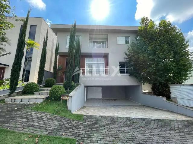 Casa / Sobrado em Condomínio para Locação em Santana de Parnaíba/SP Tamboré 5 Quartos