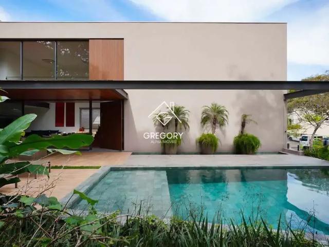 Casa / Sobrado em Condomínio para Locação em Santana de Parnaíba/SP Tamboré 5 Quartos