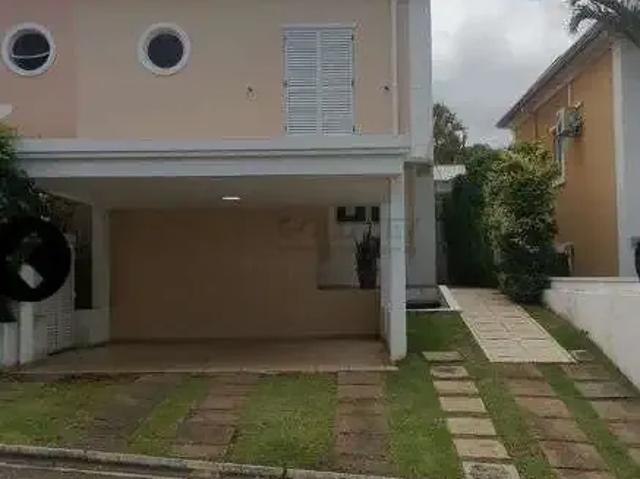 Casa / Sobrado em Condomínio para Locação em Santana de Parnaíba/SP Tamboré 3 Quartos