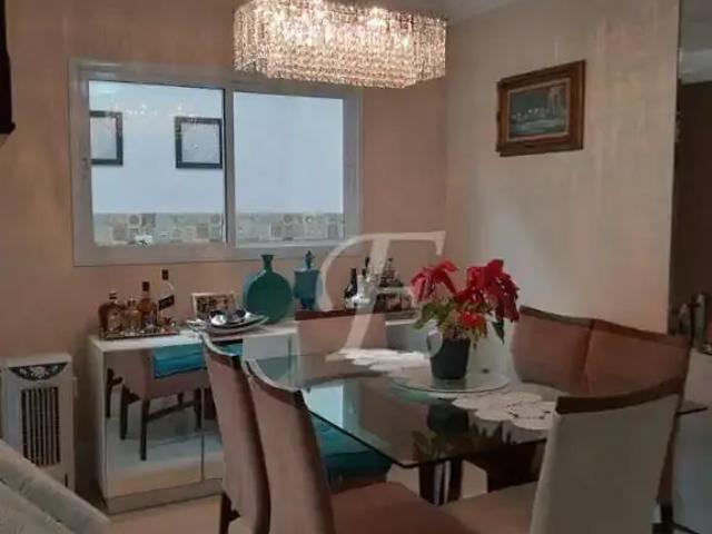Casa / Sobrado em Condomínio para Locação em Santana de Parnaíba/SP Tamboré 3 Quartos