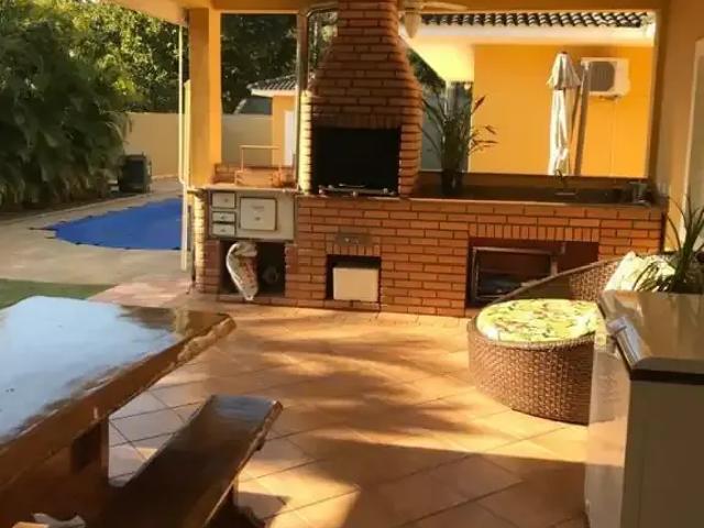 Casa / Sobrado em Condomínio para Locação em Santana de Parnaíba/SP Vila Velha 4 Quartos