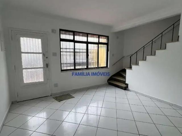 Casa / Sobrado em Condomínio para Locação em Santos/SP Vila Mathias 2 Quartos