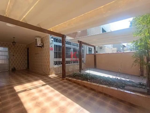 Casa / Sobrado em Condomínio para Locação em Santos/SP Embaré 4 Quartos