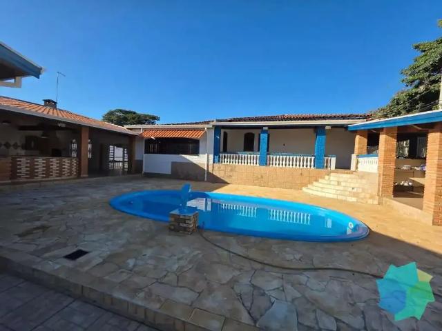 Casa / Sobrado em Condomínio para Locação em Salto/SP Condomínio Zuleika Jabour 3 Quartos