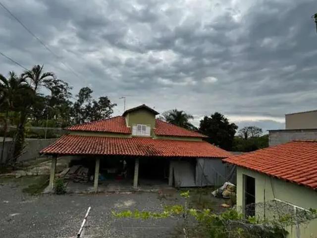 Casa / Sobrado em Condomínio para Locação em Salto/SP Condomínio Zuleika Jabour 5 Quartos