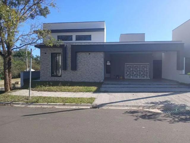 Casa / Sobrado em Condomínio para Locação em Salto/SP Jardim D'Icaraí 3 Quartos